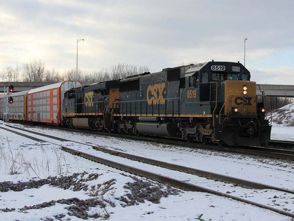 CSX 8519